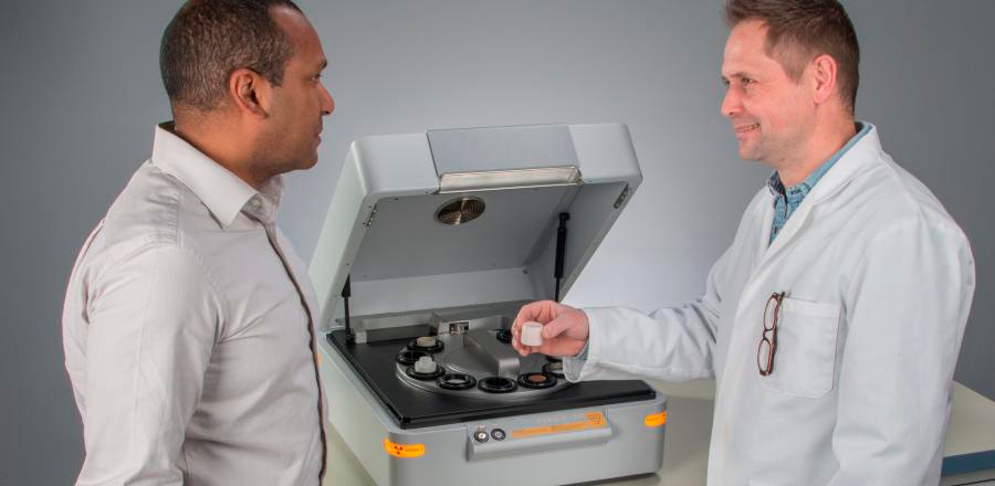 Epsilon 4 台式 XRF 分析仪 | 马尔文帕纳科